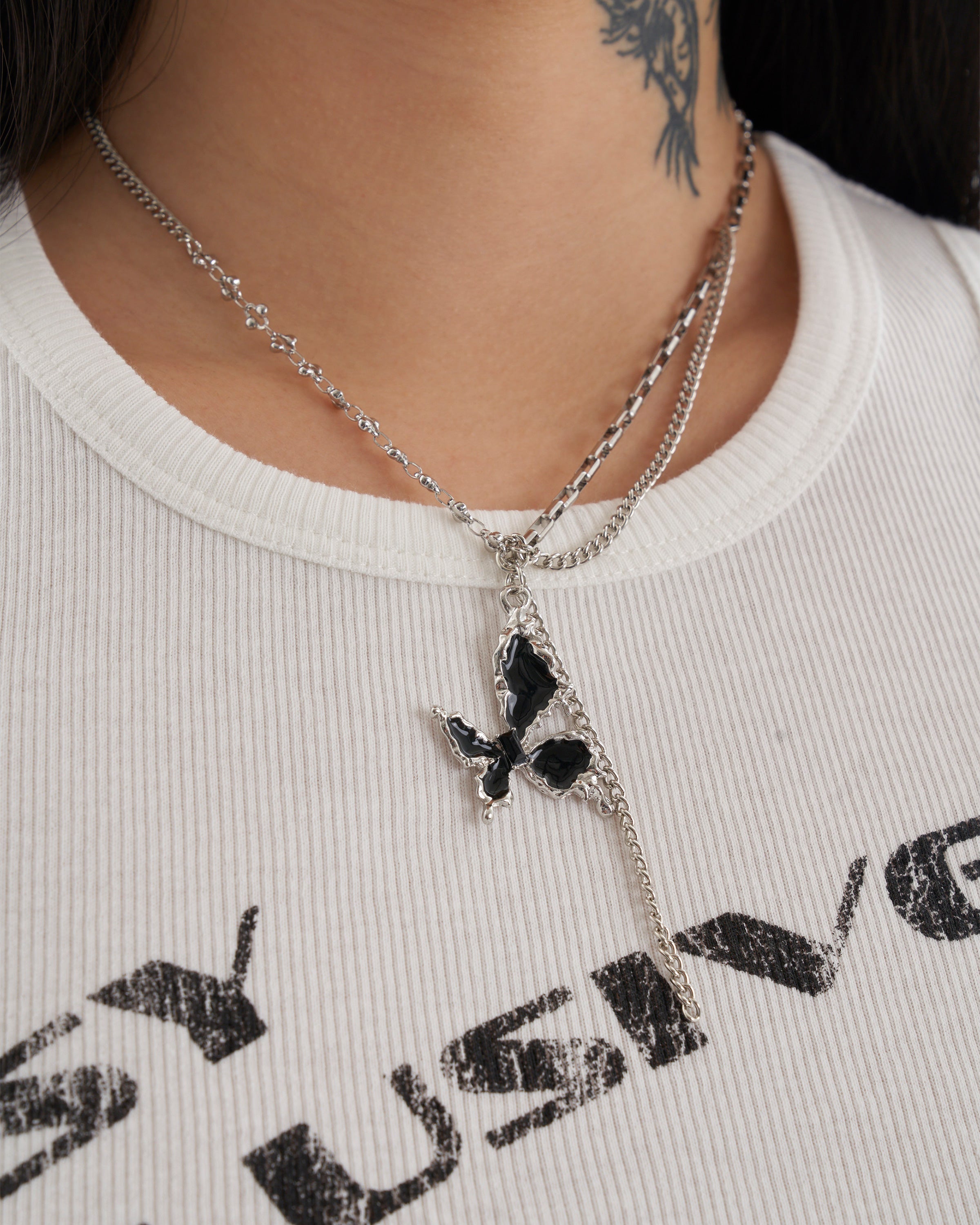 Necklace - Butterfly Chainlink Necklace In Silver | Heretic Nine ...